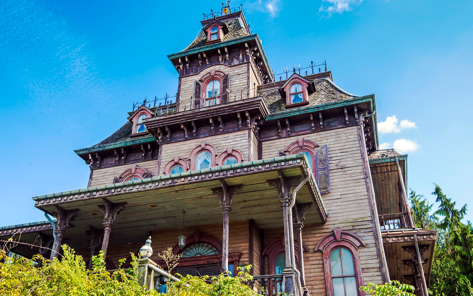 Phantom Manor Scenes