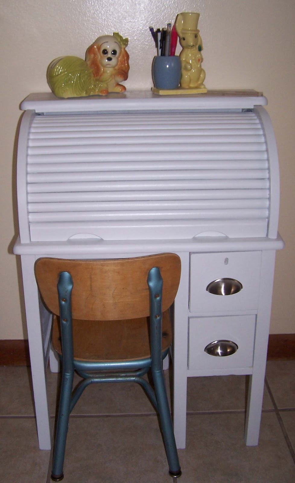 Treasures-n-Textures: Finished Vintage Desk Project