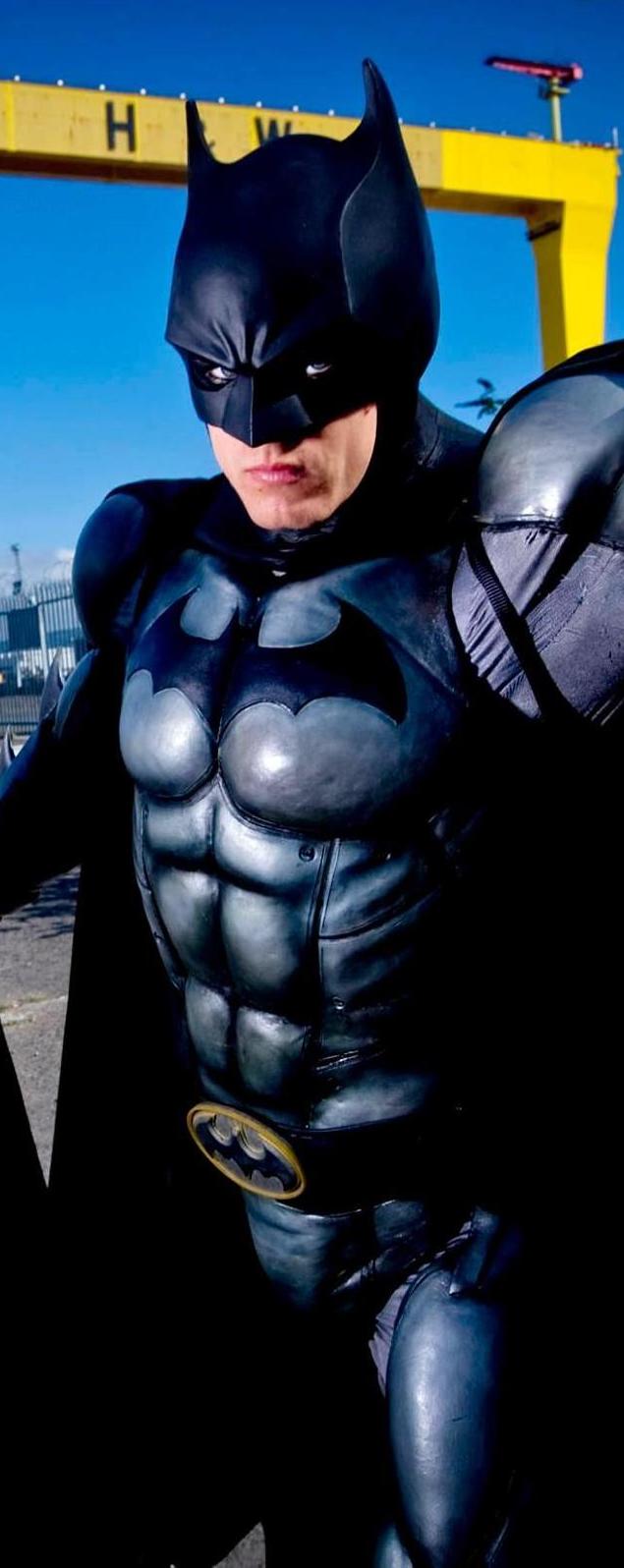 SNEAK PEEK : Sam Heughan : I”m ‘Batman'