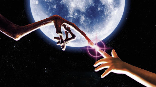 E.T. THE EXTRA-TERRESTRIAL Comes Back To Earth For One Night Only ...