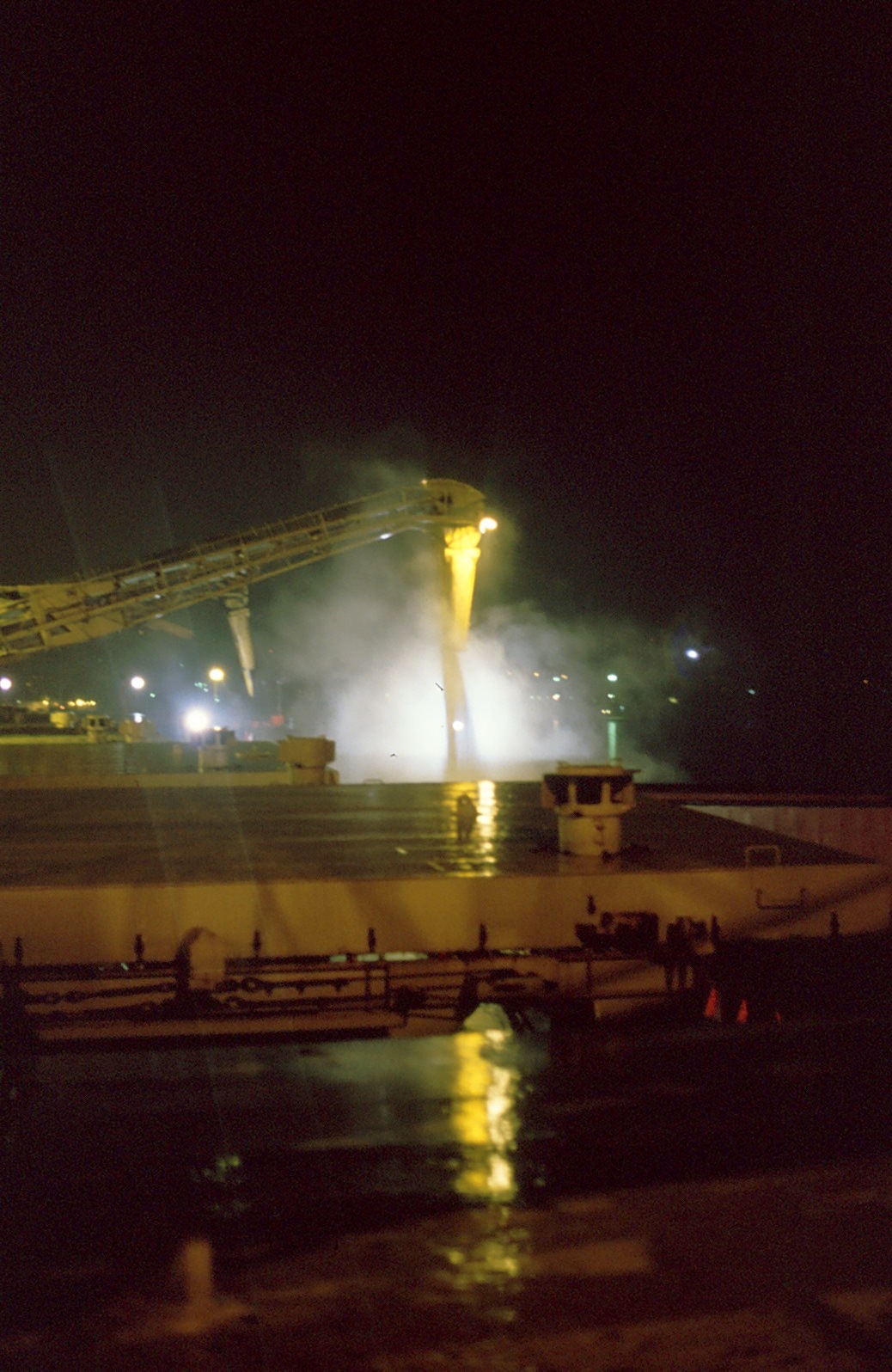 'ZIEN EN WETEN': TAGELUS M.S. SHELL TANKERS B.V. (DEEL 4)