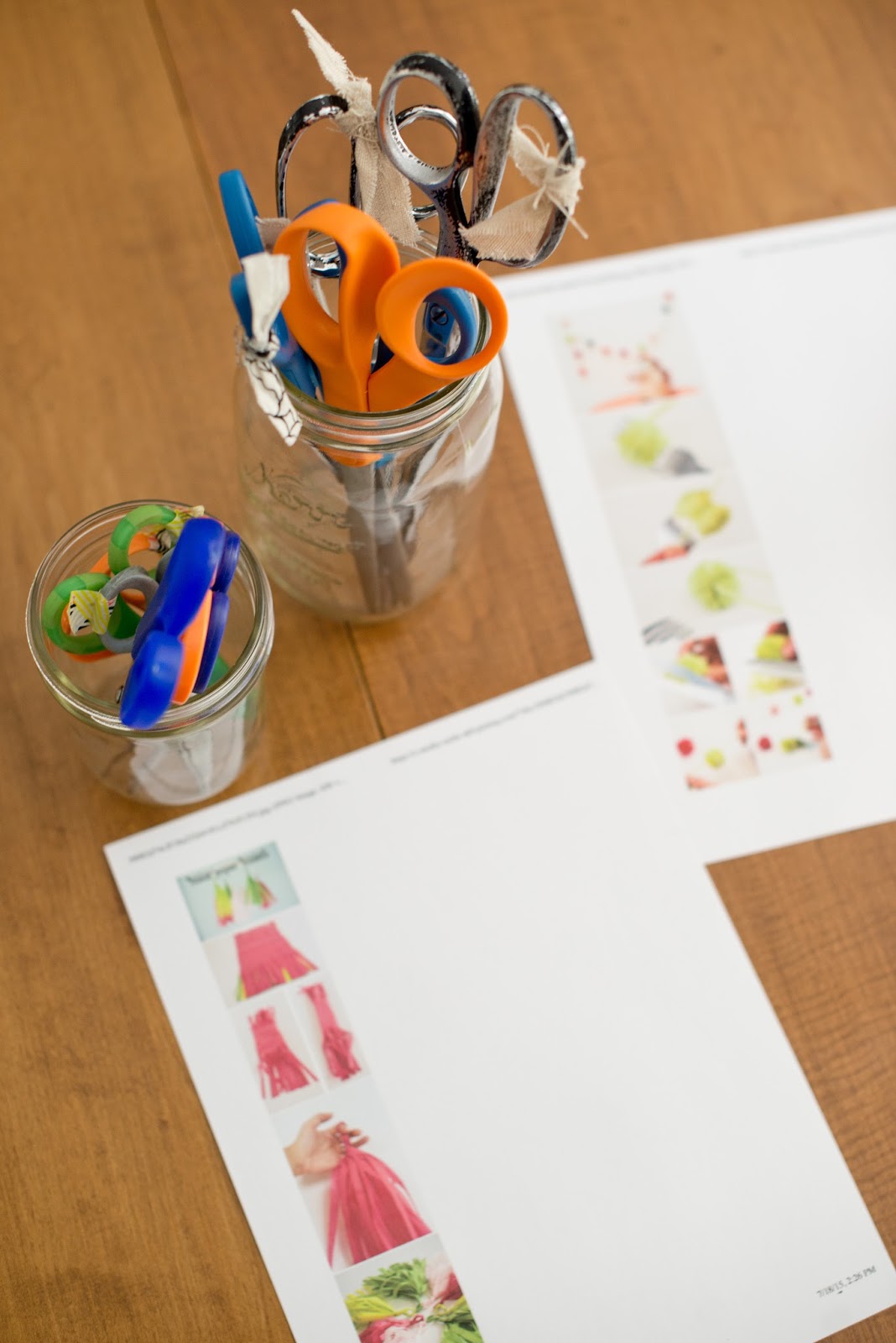 Domestic Fashionista: Girl's Craft Night: Yarn Art