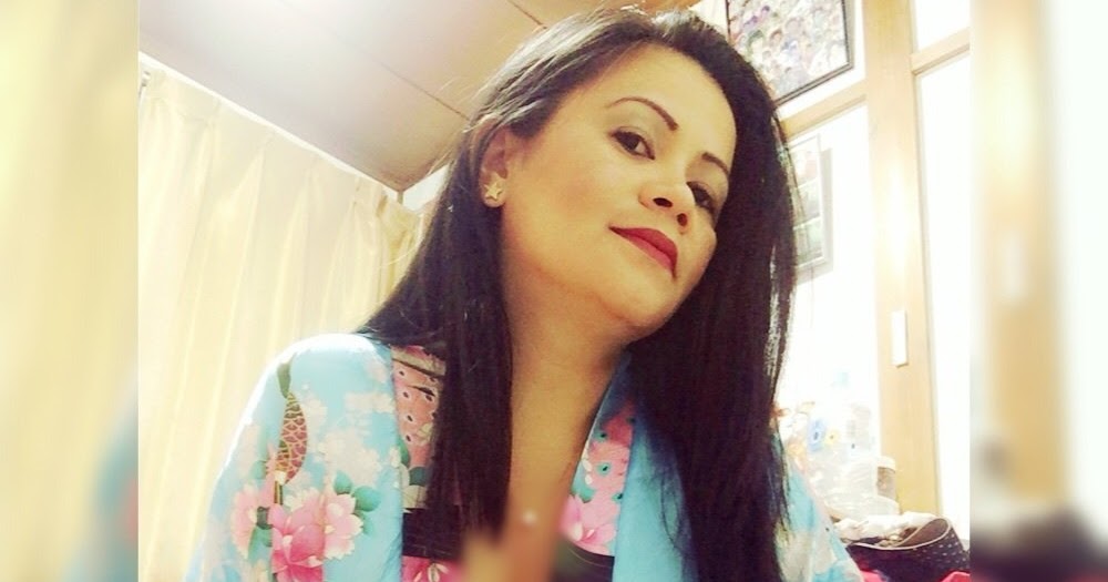 Ibu Kost Yang Sangat Menggairahkan - Cerita Dewasa