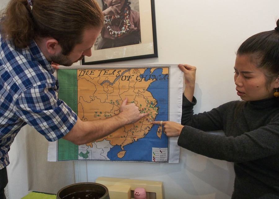 China: Tea Tasting at Wan Ling Tea House in Shanghai