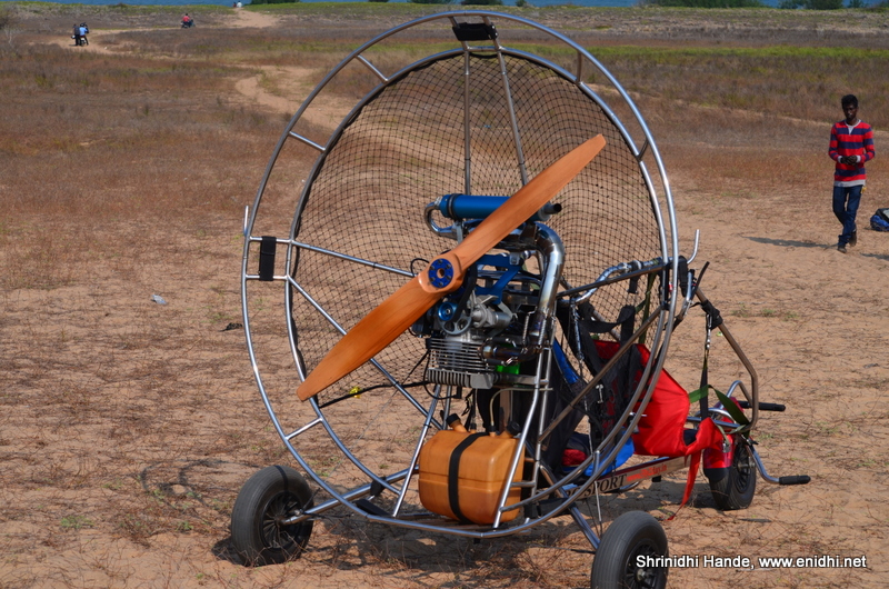 Paramotoring adventure on ECR, Chennai- fly over the beach! - eNidhi ...