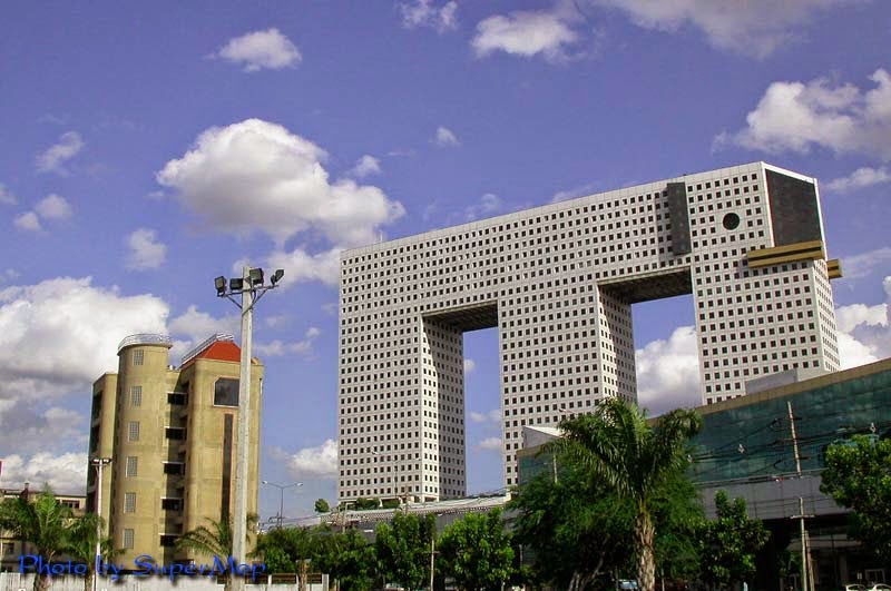Thailand around the city: Elephant Building (Chang Building)