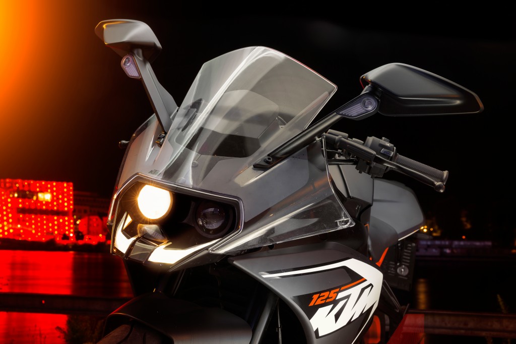 Motorcycles on the road: The all-new KTM RC 125