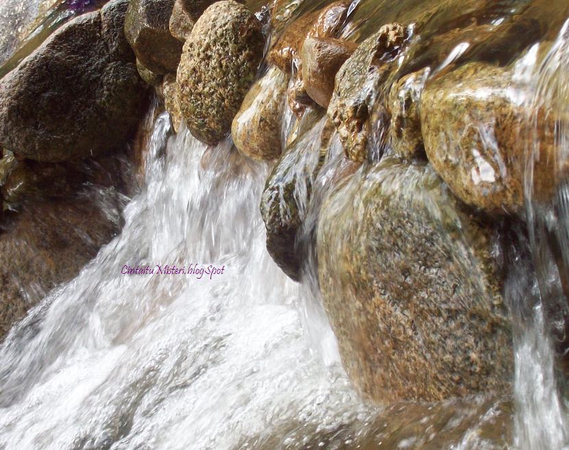 Cinta Itu Misteri: Berkelah di Sagil, Gunung Ledang