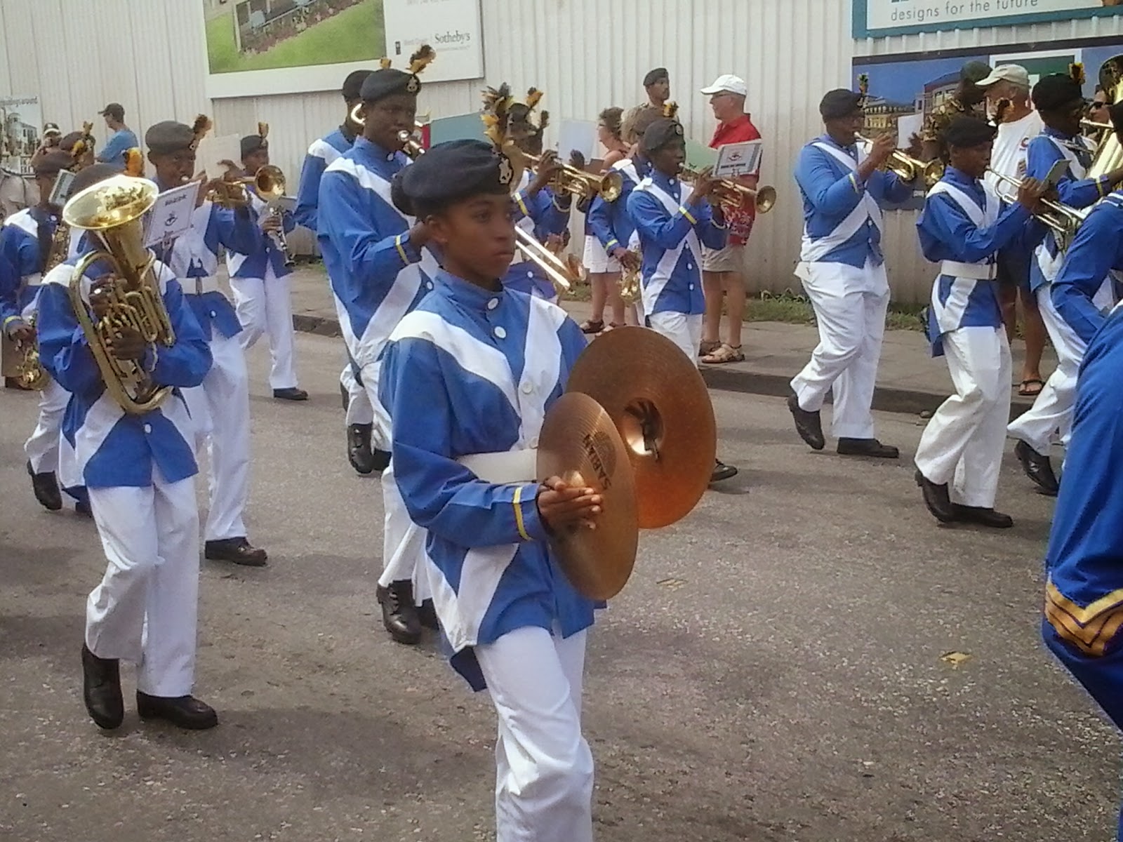 So Very Very Thankful: Holetown Festival 2014 - Part 1 - The Parades