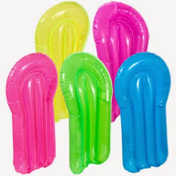 Living A Doll's Life : Our NEW Doll Pool!