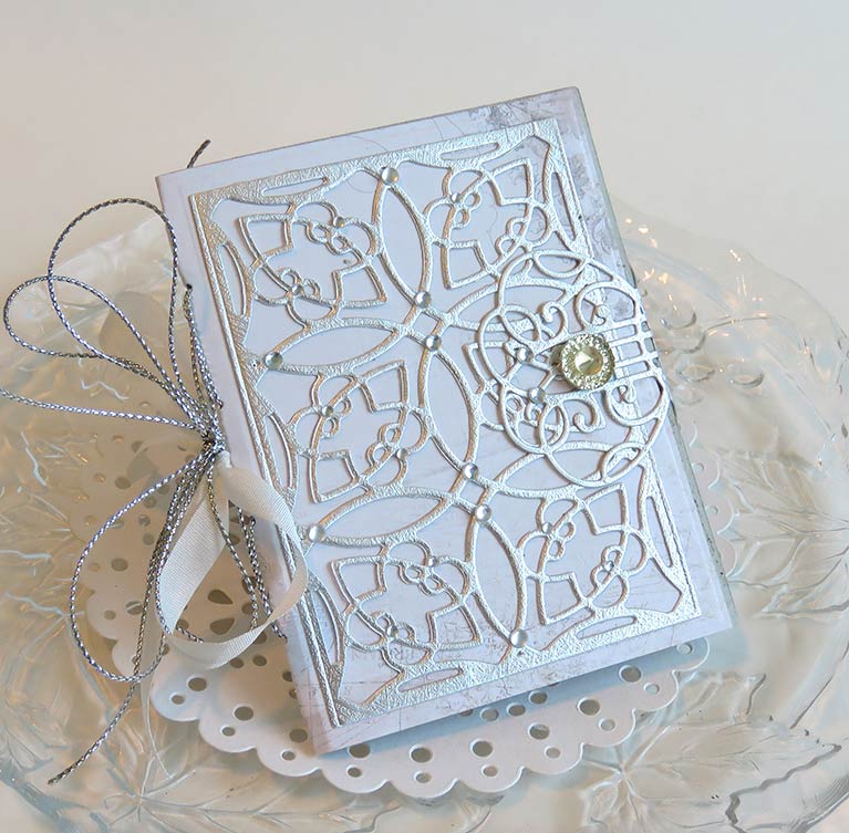 Victorian Paper Queen: Wedding gift mini book for the Bride
