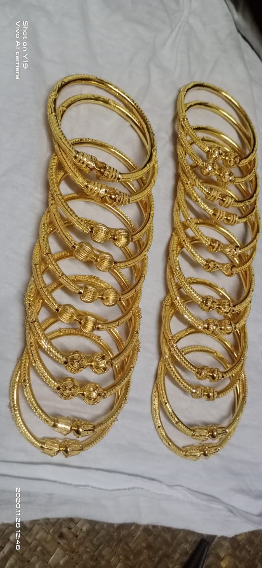 Latest Fancy Light Weight Gold Bala Designs