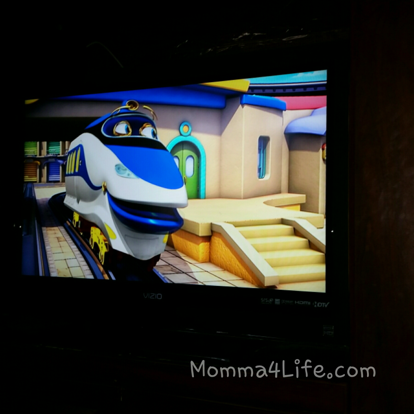 New Chuggington DVD "Delivery Dash at the Docks" Releases Today ...