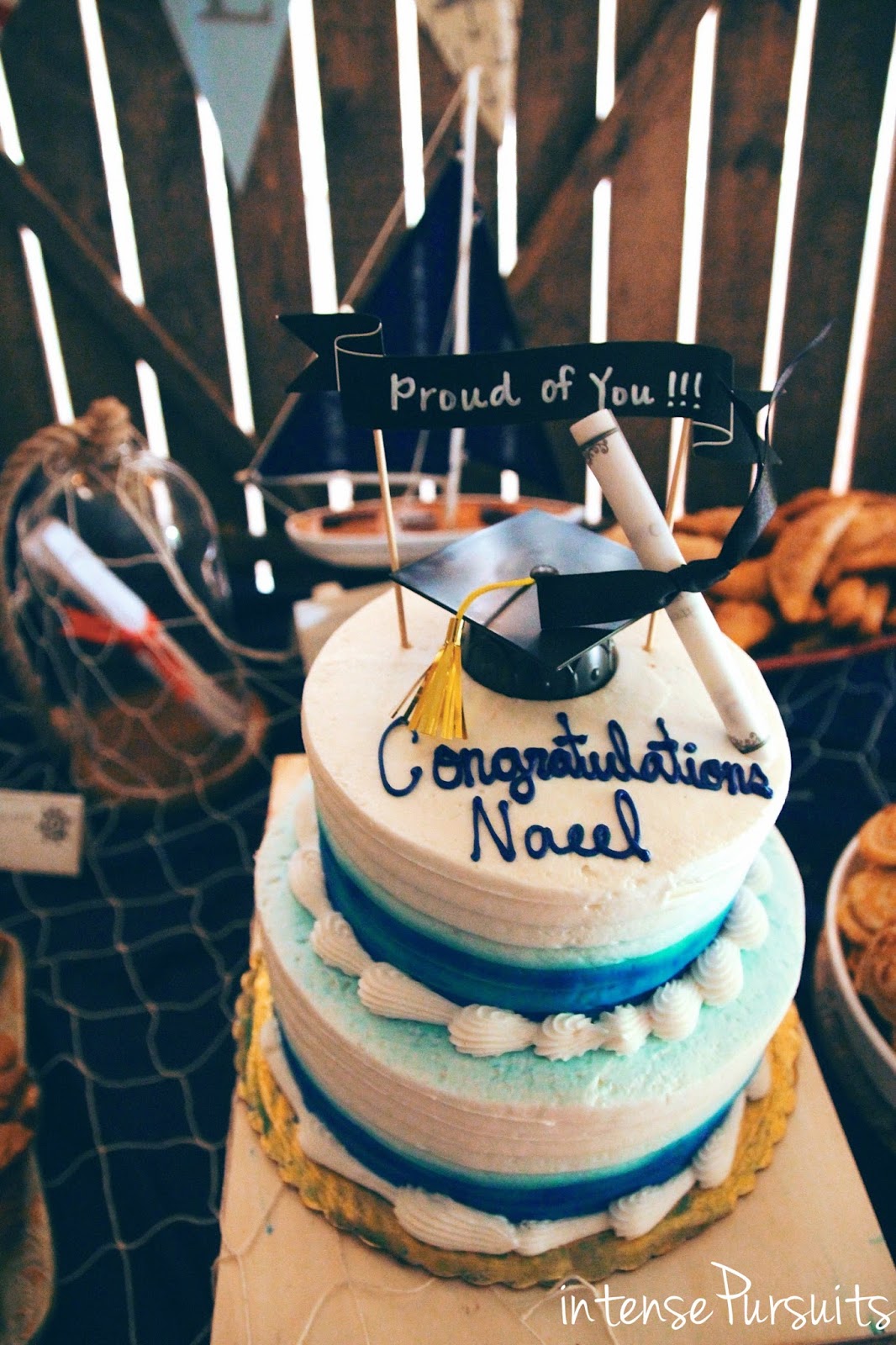 DIY: sailor-navy themed indoor/outdoor graduation party
