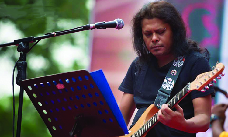 James – Guru Ghor Banaila Ki Diya (গুরু ঘর বানাইলা কি দিয়া) Lyrics ...