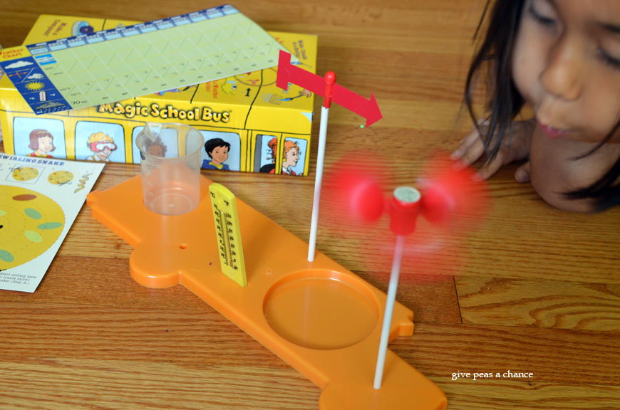 Give Peas a Chance: Young Scientist Club- Magic School Bus Lab #Giveaway