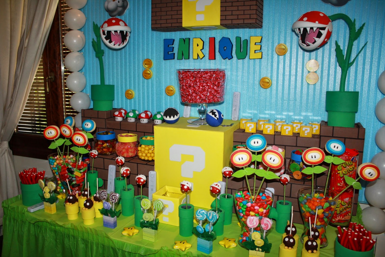 Las Tartas de Paz : Mesa dulce de Súper Mario / Súper Mario Sweet Table