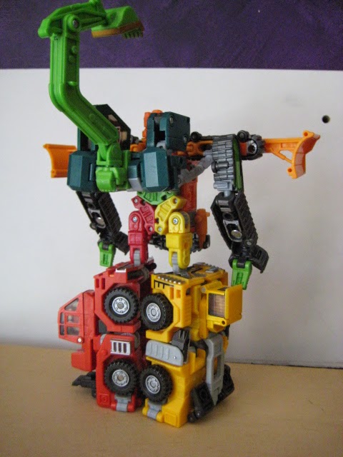 ChCse's blog: Toy Review: Transformers Robots in Disguise (RiD) Landfill