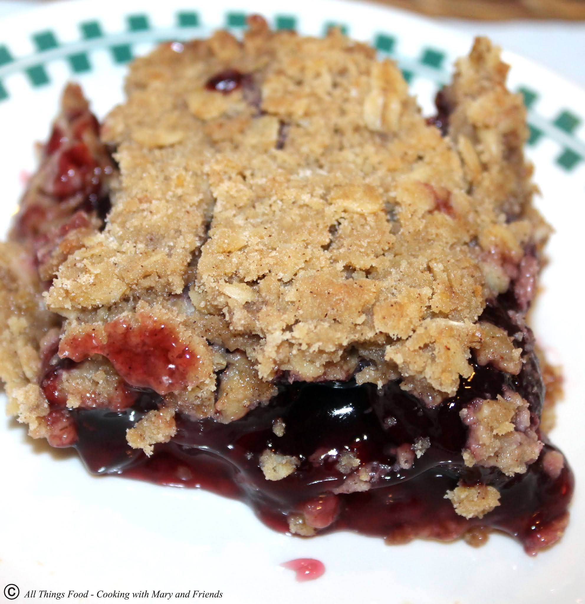 Cooking With Mary and Friends: Cherry Crumble