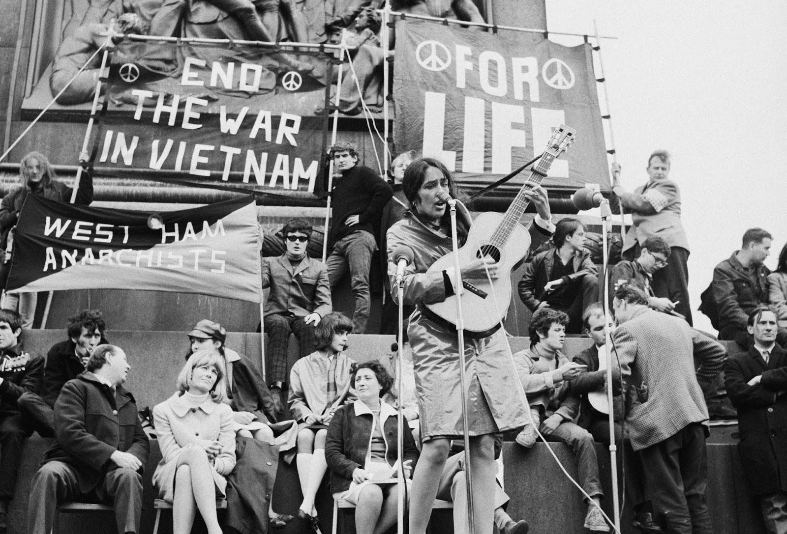 Protest Folk Magazine: Joan Baez's September 1966 `American Folk Scene ...