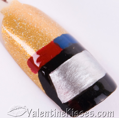 Valentine Kisses: Police inspired nail art (7 designs)