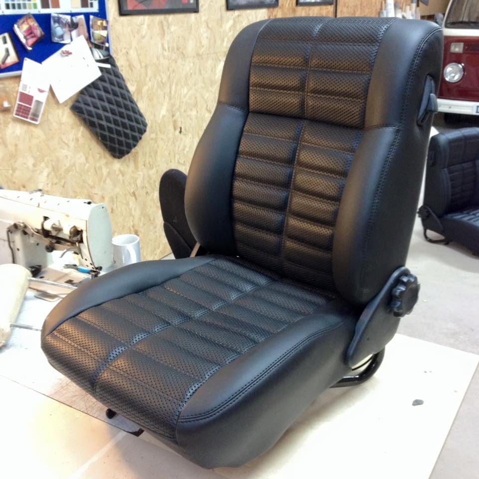 Retro Retrims Vehicle Upholstery Taunton, Somerset: Classic Mini Pick ...