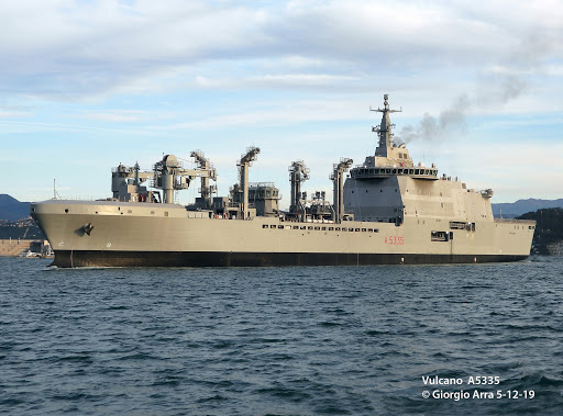 SI VIS PACEM, PARA BELLUM: MARINA MILITARE ITALIANA: Nave Vulcano (A ...