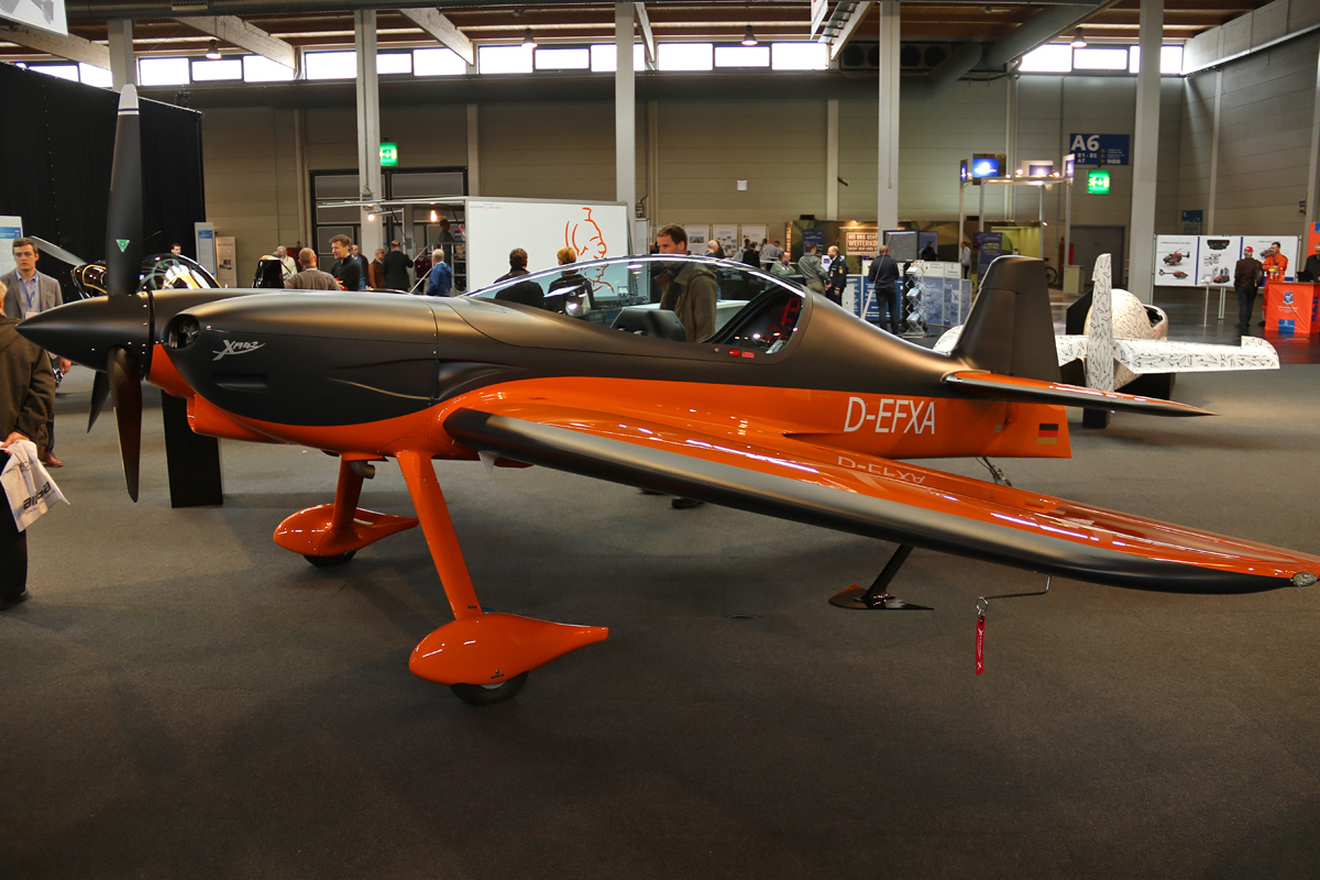 Eastwings: XtremeAir XA42 * Private * D-EFXA