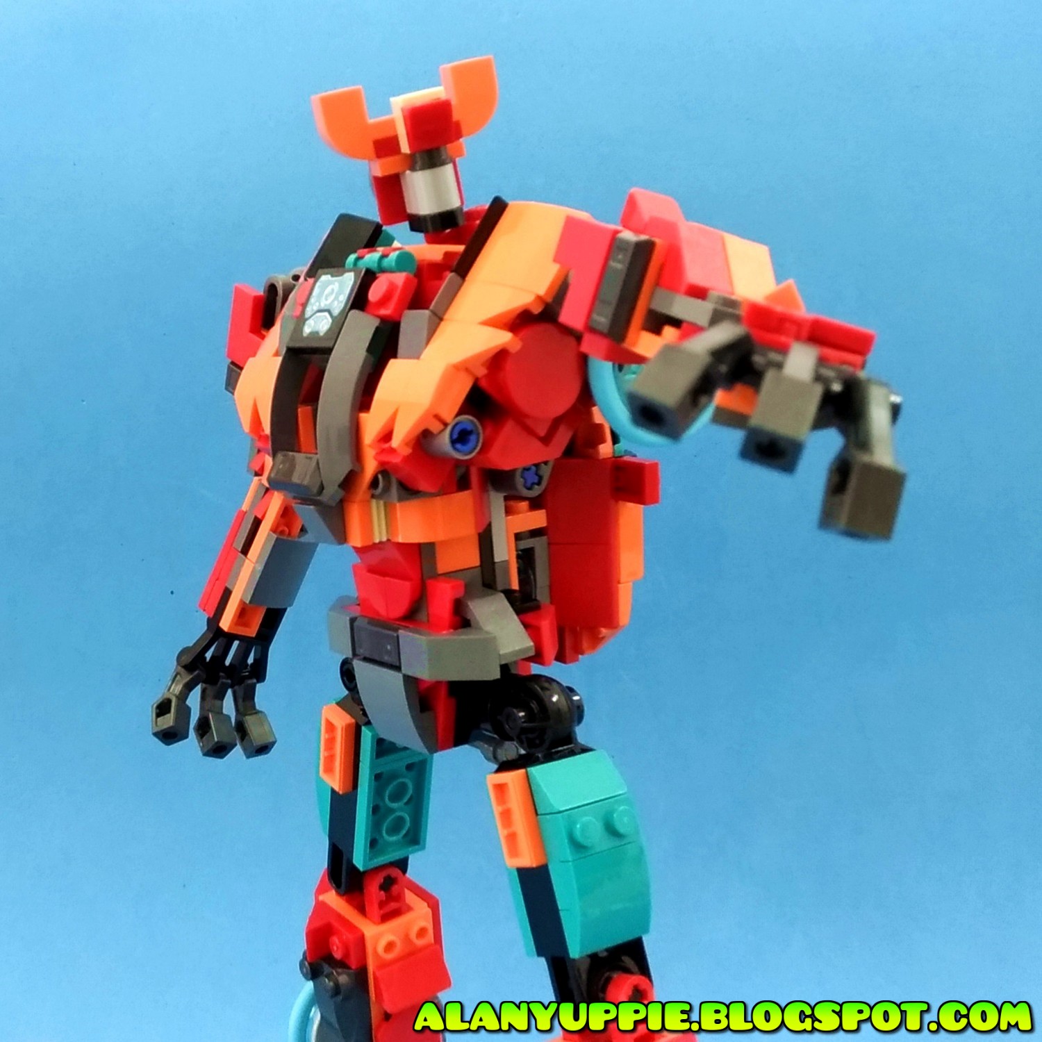 Alanyuppie's LEGO Transformers: Video Tutorial: Transformer Speedster ...