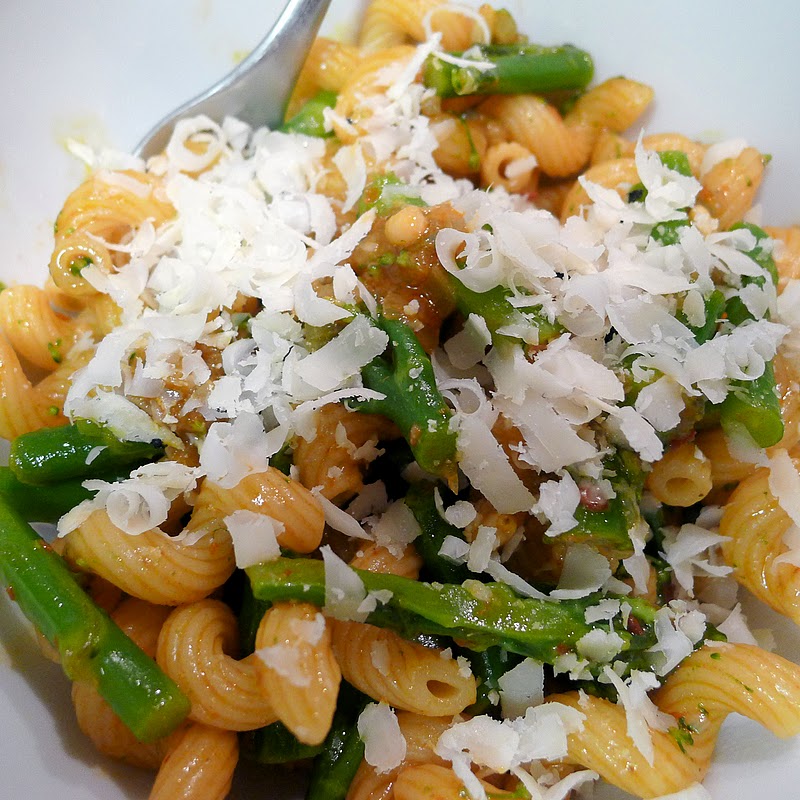 Culinary Adventures in London: Pasta con Broccoli