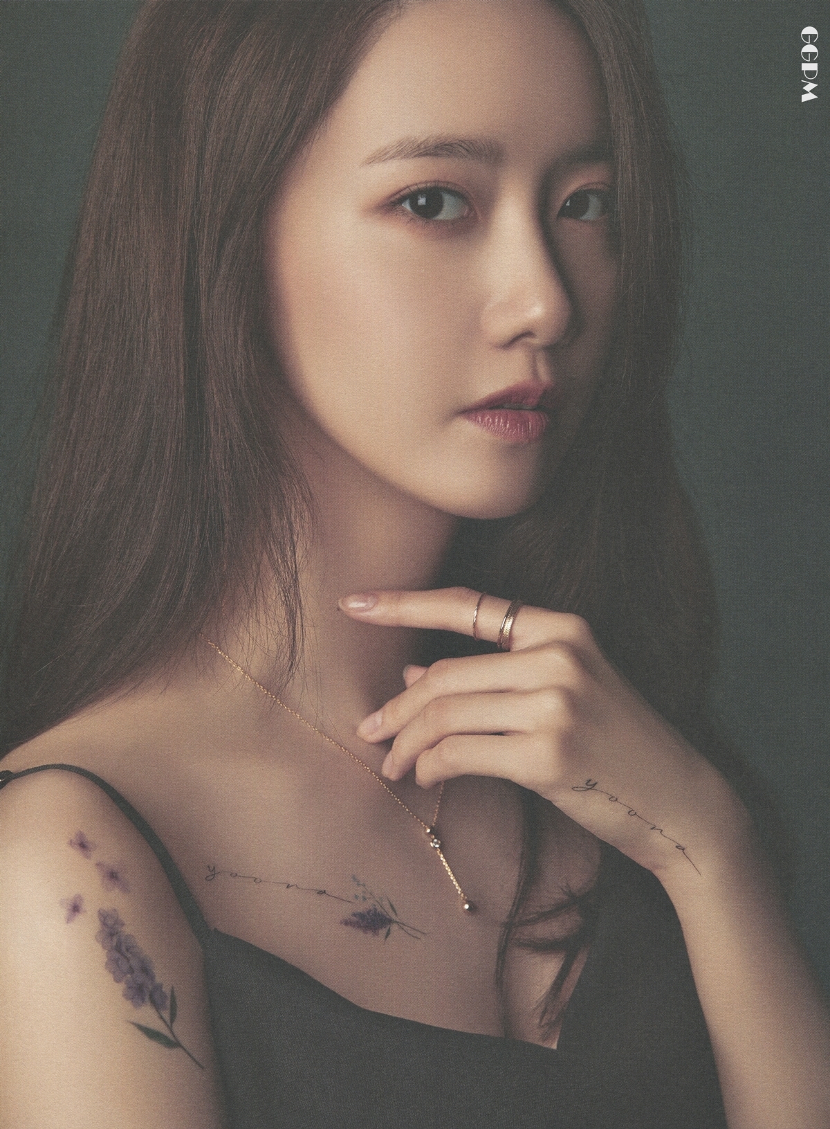 YOONA. Girls' Generation-Oh!GG SEASON'S GREETINGS 2021 - Diary (Preview ...