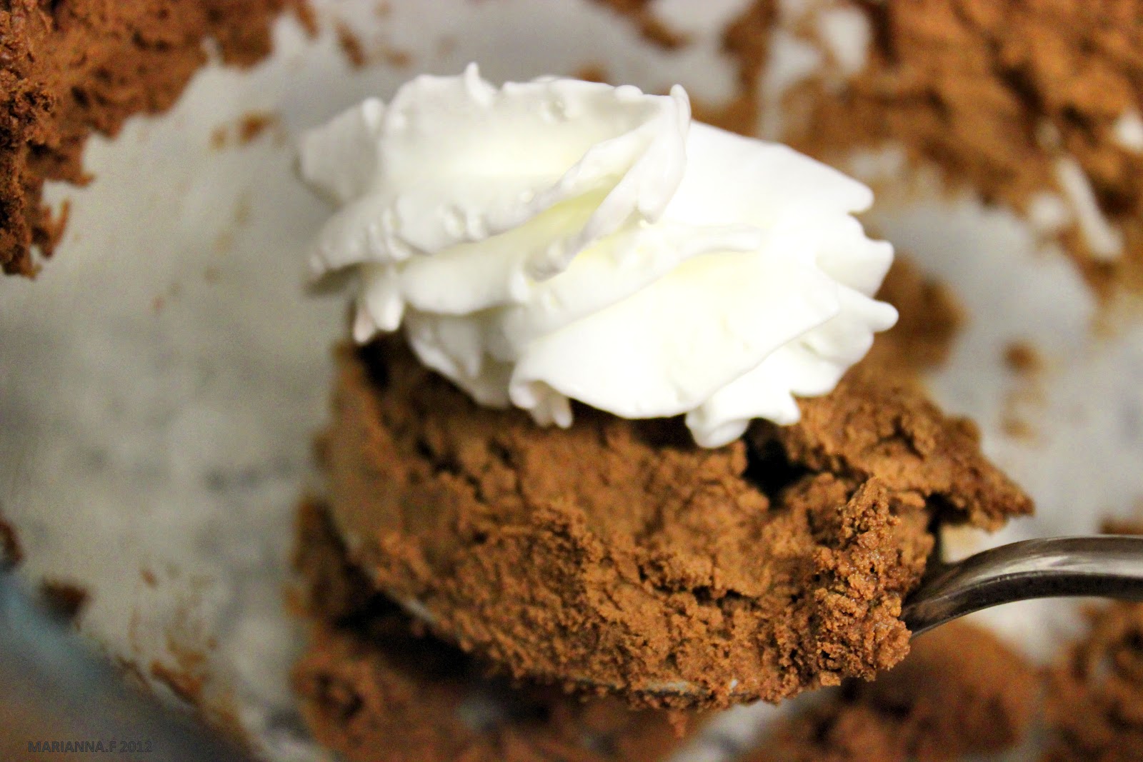 Swirl & Scramble: MAGICAL MOUSSE AU CHOCOLAT (by Hervé This)