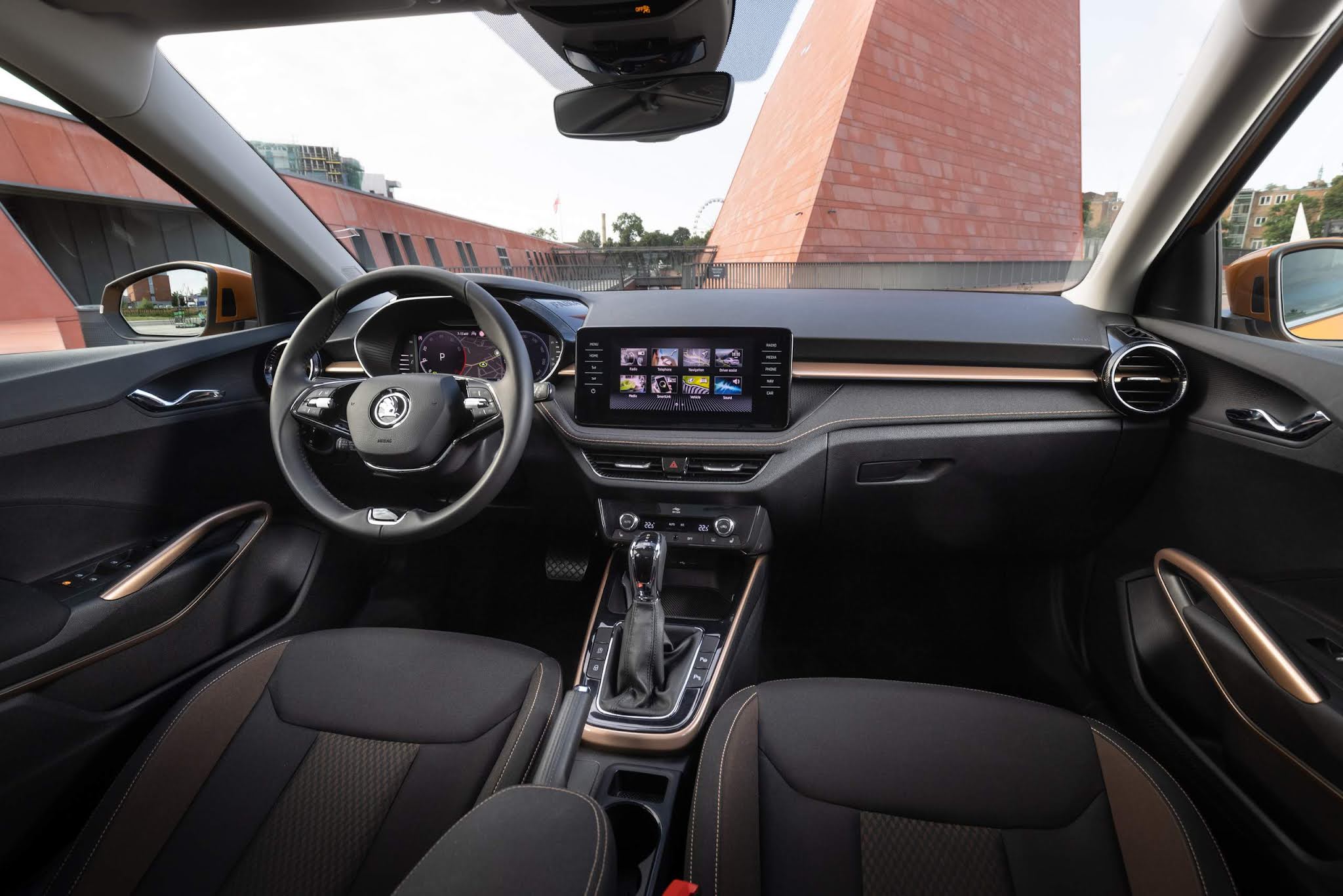 Novo Škoda Fabia 2022 é lançado oficialmente - fotos e detalhes Novo Škoda Fabia 2022 é lançado oficialmente - fotos e detalhes