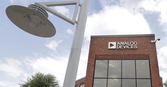 Analog Devices Buys Maxim, Creating $68 Billion Chipmaker - Brand Icon ...