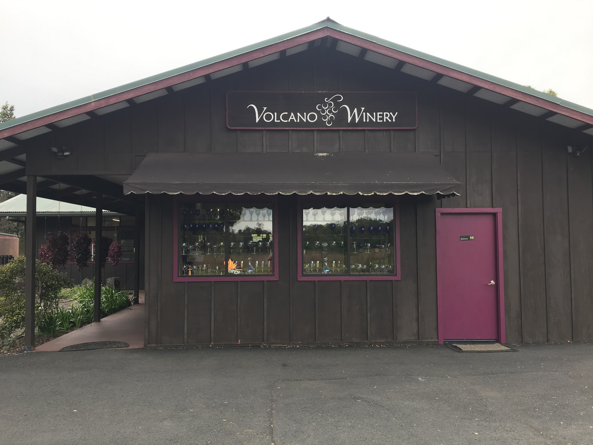 Drunk on Geology: Drunk on Volcanology - Volcano Red Pele's Delight