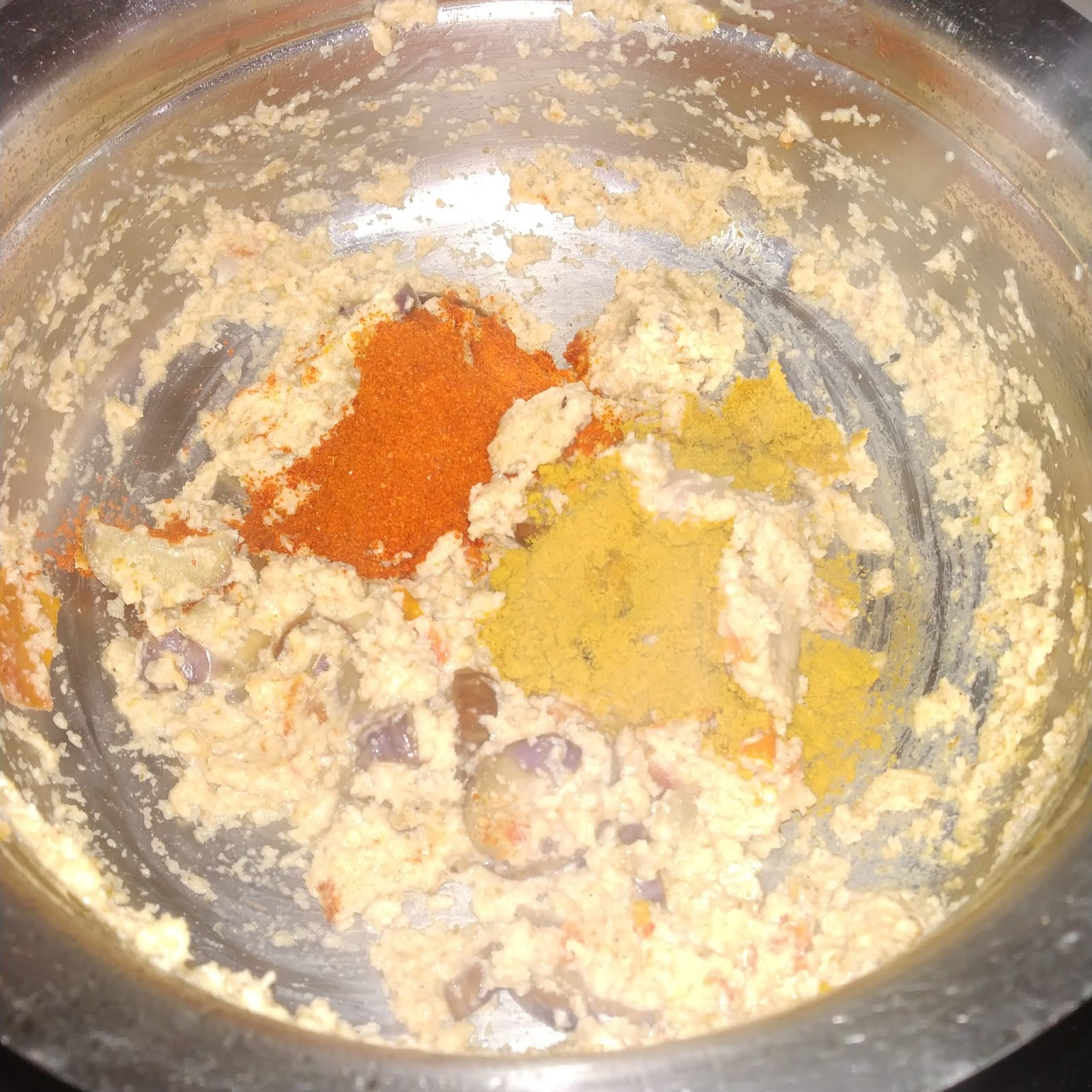 Karamani Kuzhambu Recipe| thatta payir Kuzhambu Recipe | Perum payaru ...