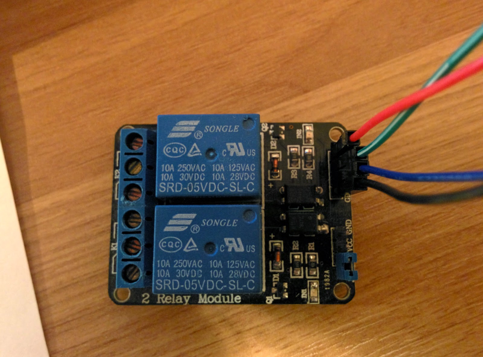 IoT with ESP8266: Post man #1 - 3V3 relays board