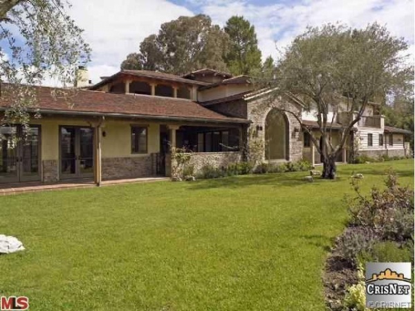 Celebrity Homes: LeAnn Rimes new house