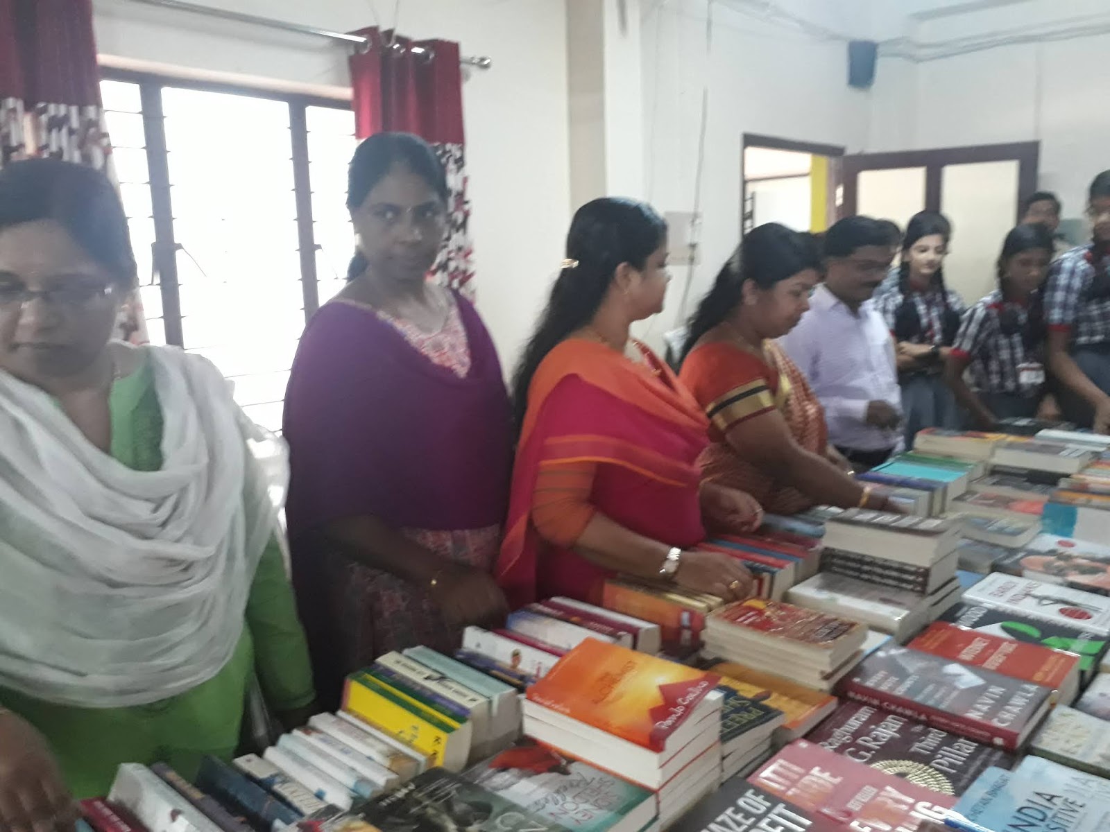 KV KANNUR LIBRARY: BOOK EXHIBITION