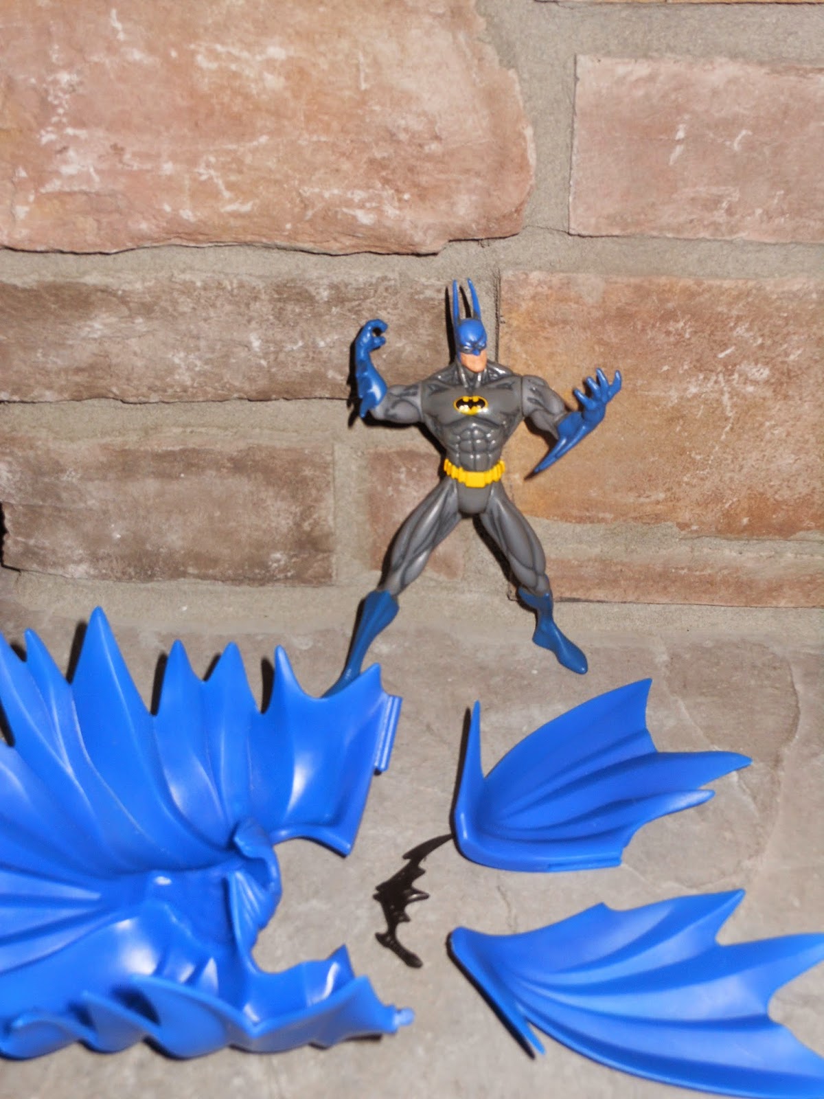 Emperor Dinobot's giant Batman figure database and review site!: Batman ...