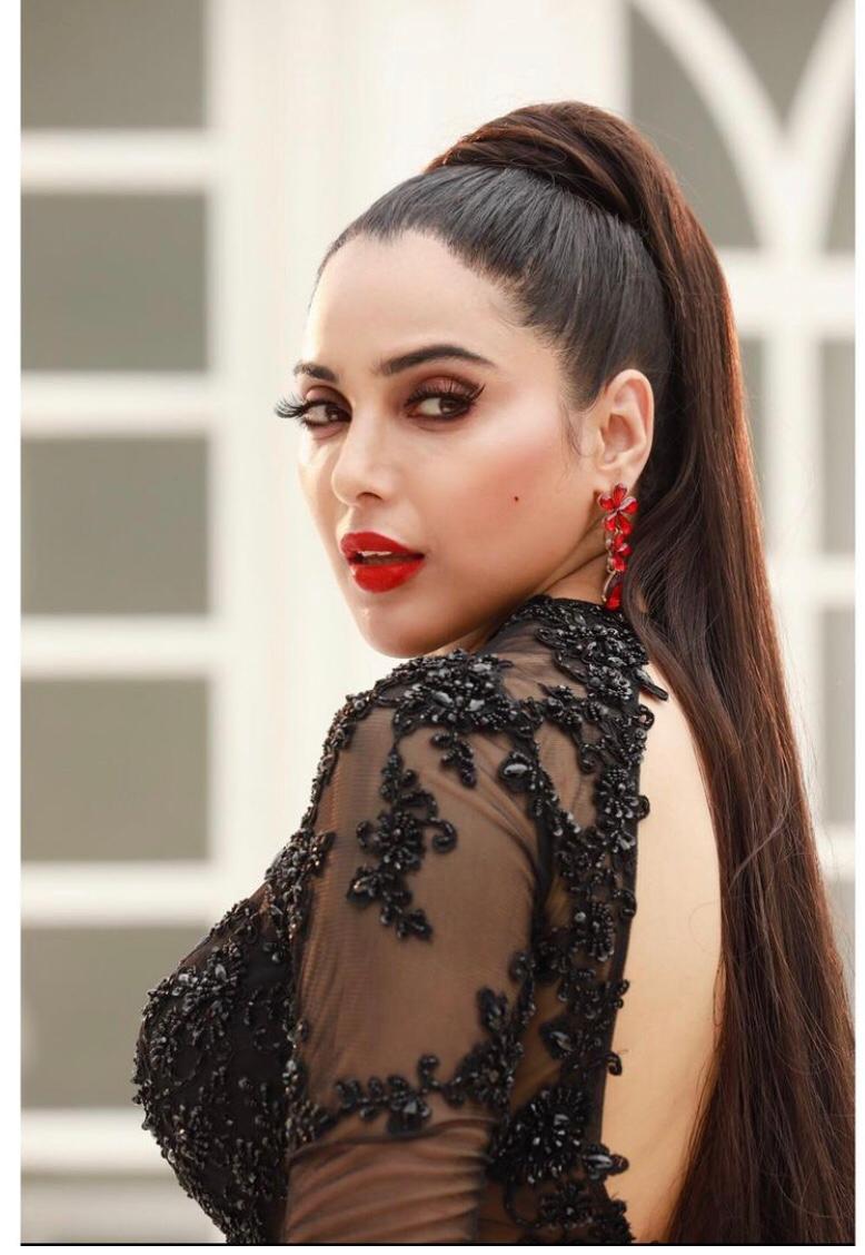 Manpreet Kaur Singer