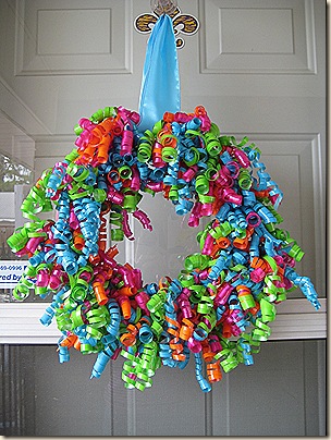 Sugar Bucket- A Homemade Treasury: Curly Ribbon Wreath