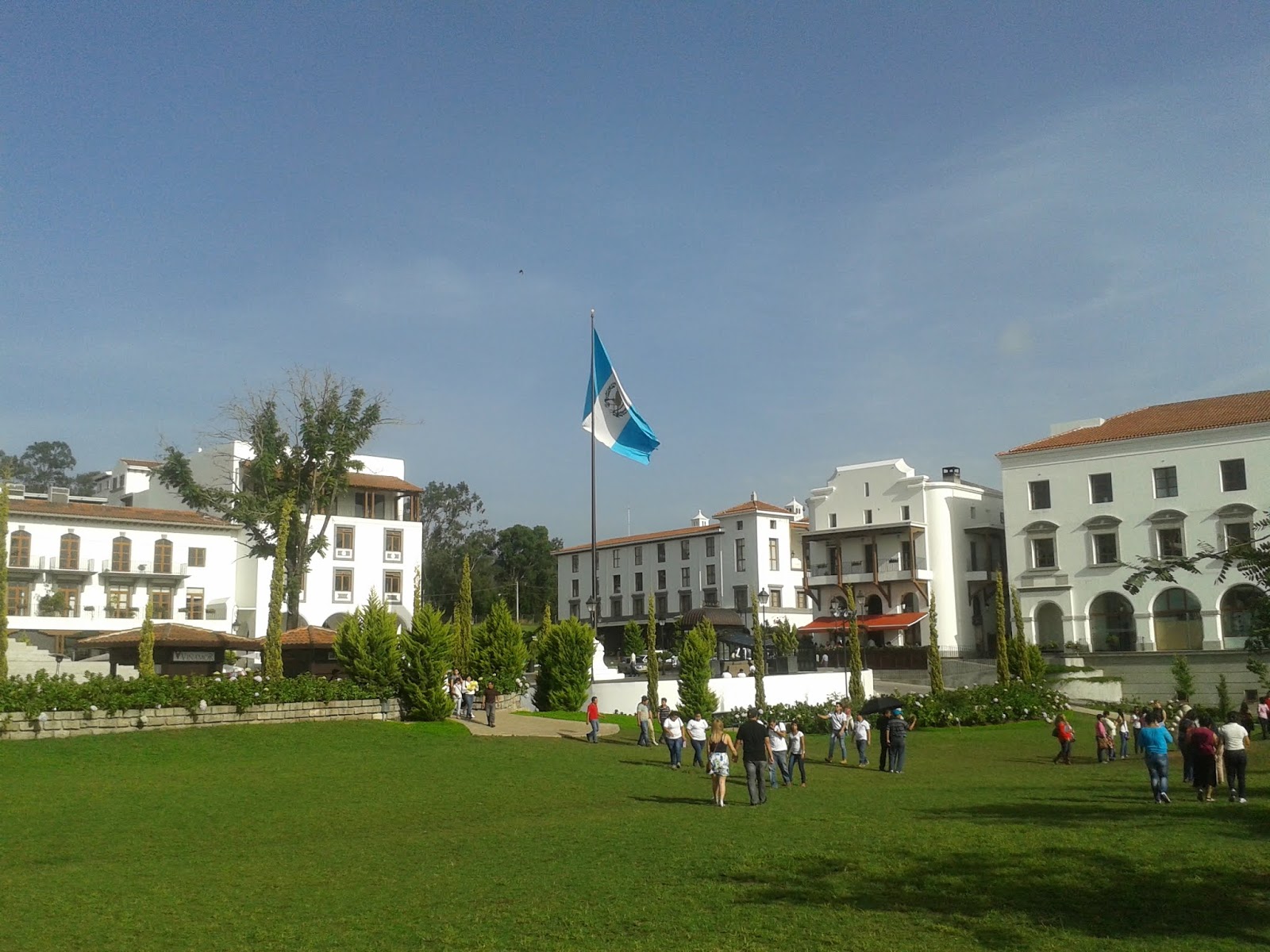 Un catalán en Guatemala: Impresionante Ciudad Cayalá
