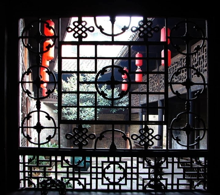 ZhangTuantuan: Traditional Chinese Window Form