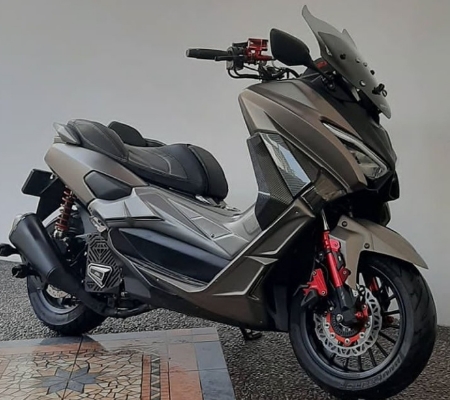 Modifikasi Nmax Hitam, Putih dan Abu Abu Terbaru 2020 - Dudungmaman07