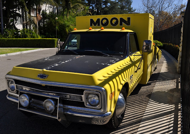 Just A Car Guy: Dean Moon's dragster hauler/transporter was hanging out ...
