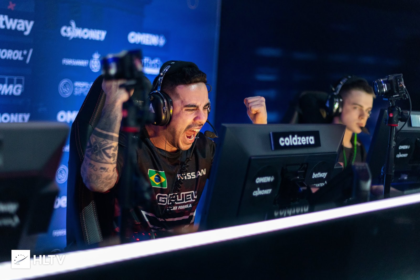 coldzeraのインタビュー「今大会のために毎日12時間の練習を重ねました。」 - CSGO4JP