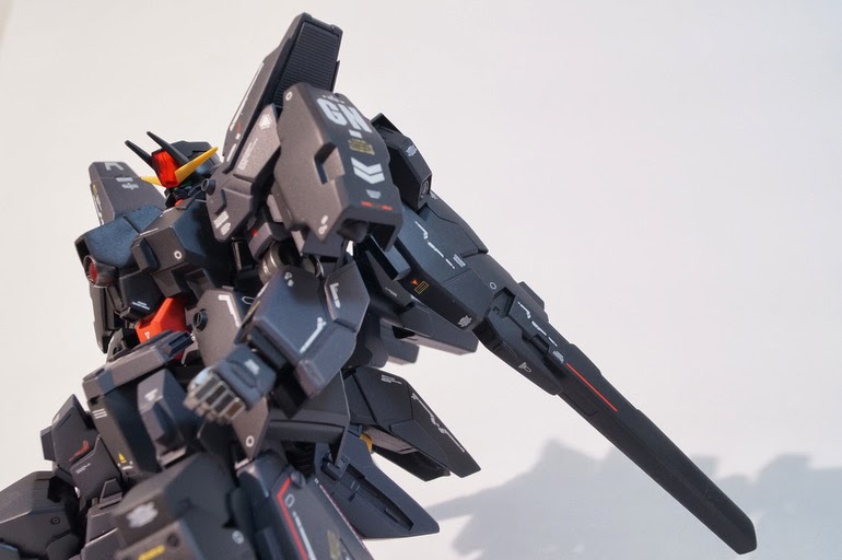 1/100 Seravee Gundam - Custom Build