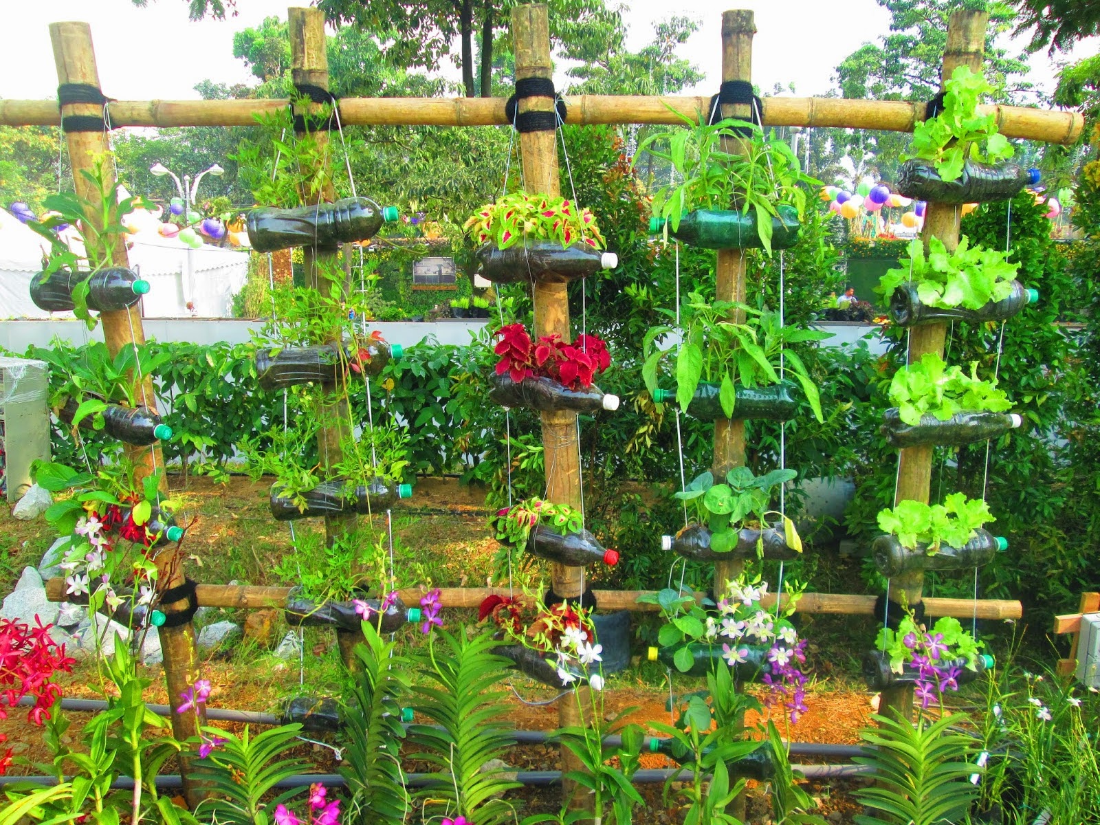 How To Recycle: Stunning Recycled Gardening