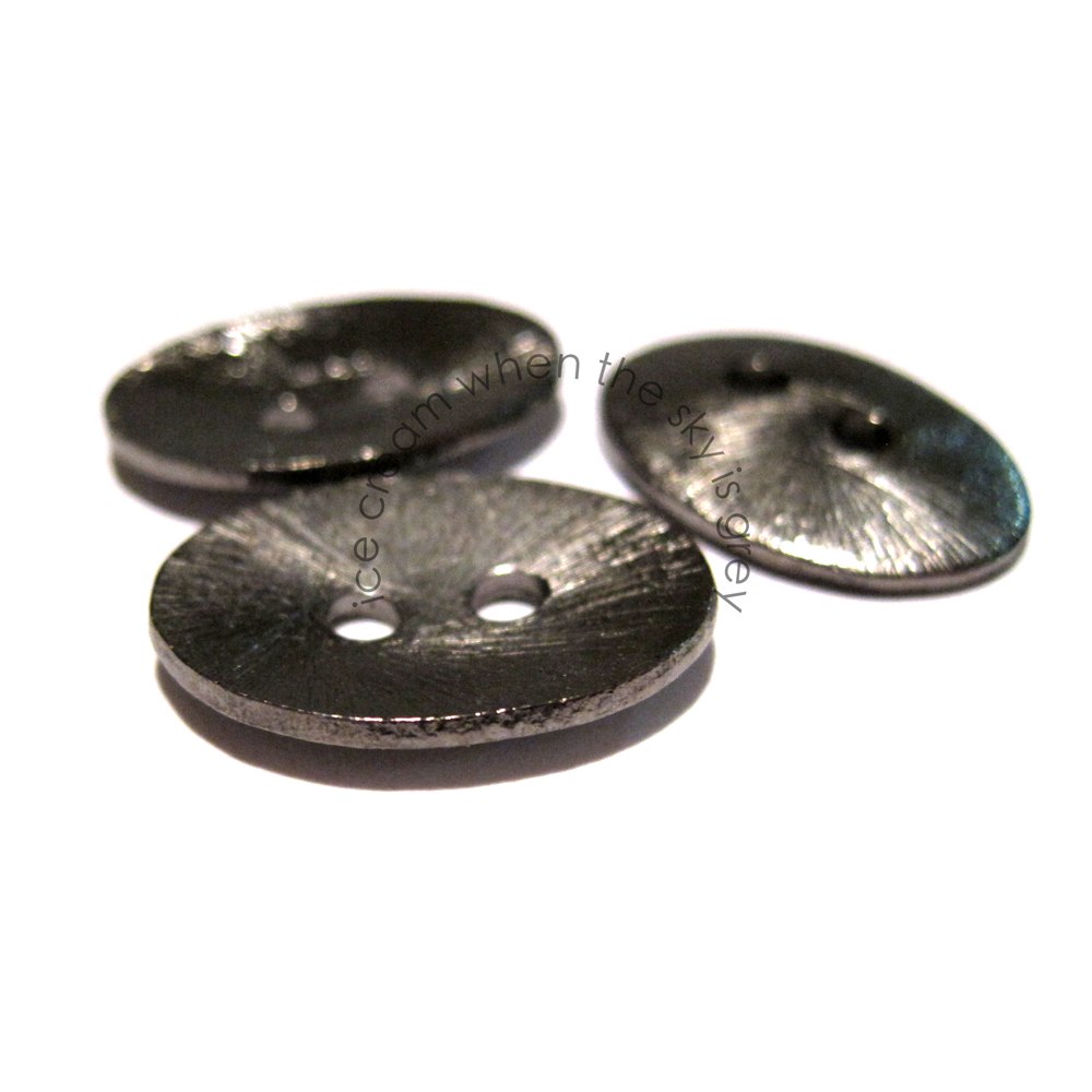 ice cream when the sky is grey: Gunmetal Plated Buttons (Chan Luu Style ...